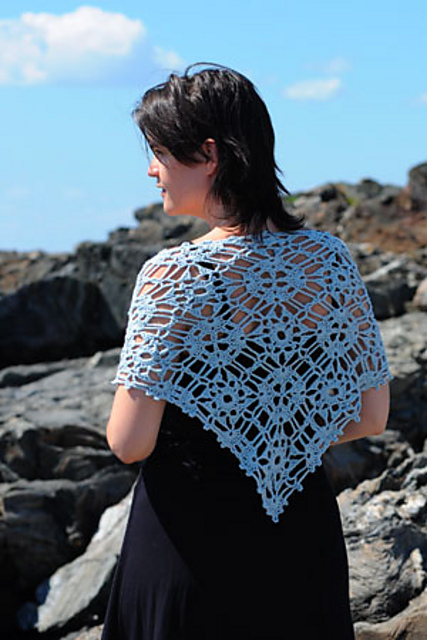 Ravelry: Molokini pattern by Kristen TenDyke