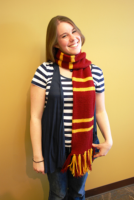 Ravelry: Gryffindor Scarf pattern by Sara Rosenow