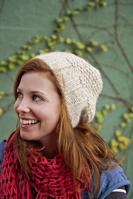 Ravelry: Lux pattern by Kate Kaplan