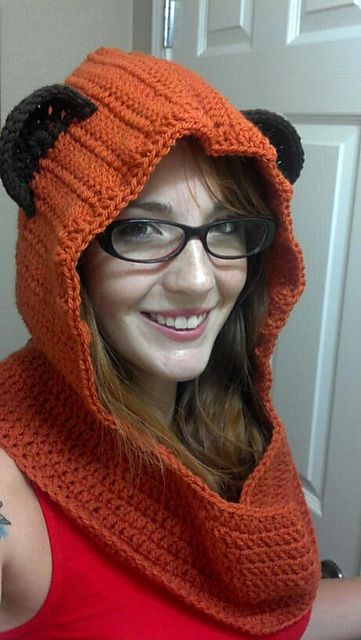 Ravelry: Adult Ewok hooded cowl pattern by Amber Flowers