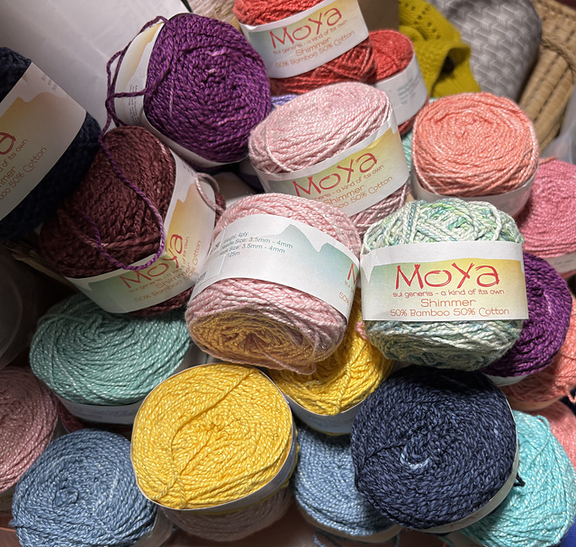 Ravelry: MoYa Shimmer