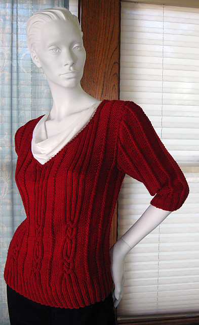 Ravelry: Hug Me Pullover pattern by Therese Chynoweth