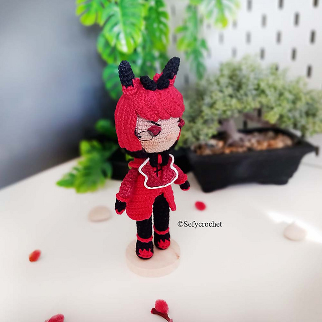 Ravelry: Alastor from Hazbin Hotel pattern by SefyCrochet