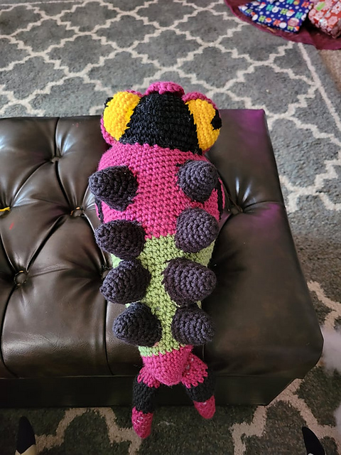 Ravelry: 543 Venipede pattern by Ash Frost