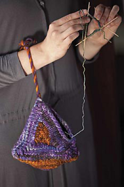 Ravelry: Pyramid Project Bag pattern by Anita Osterhaug