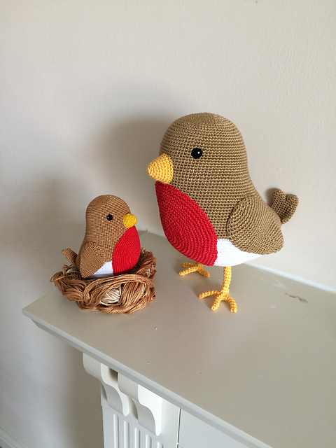 Ravelry: Robin Redbreast pattern by Uljana Semikrasa