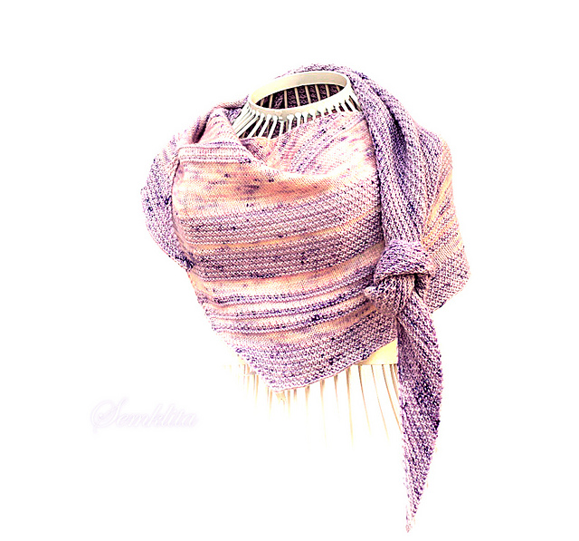 Ravelry: Berry Marshmallows pattern by Yulia Tkachenko