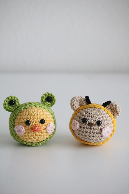 Ravelry: Duck and Bear in Hood Keychains pattern by Elisa Sesal