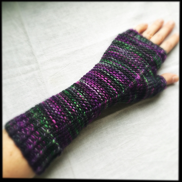 Ravelry: Sessions500's Masonry Mitts