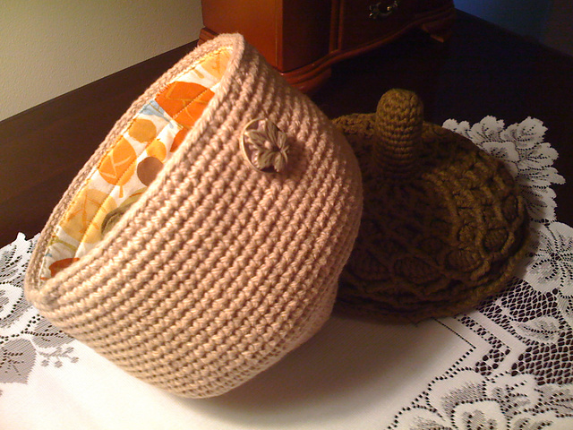 Ravelry: ShaanaBanaana's Acorn Bag