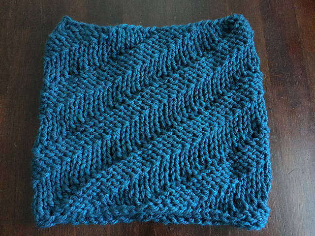 Ravelry: Teal Spiral Chunky Cowl pattern by Charles Gammons Jr