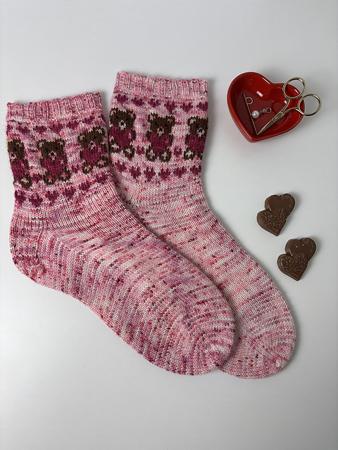 Ravelry: Bear Hugs Socks pattern by Shae's Stitchery