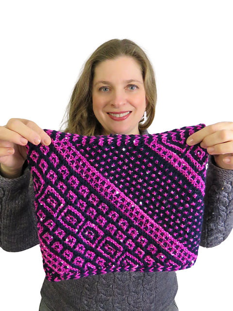 Ravelry: Turning Point Cowl pattern by Shaina Bilow