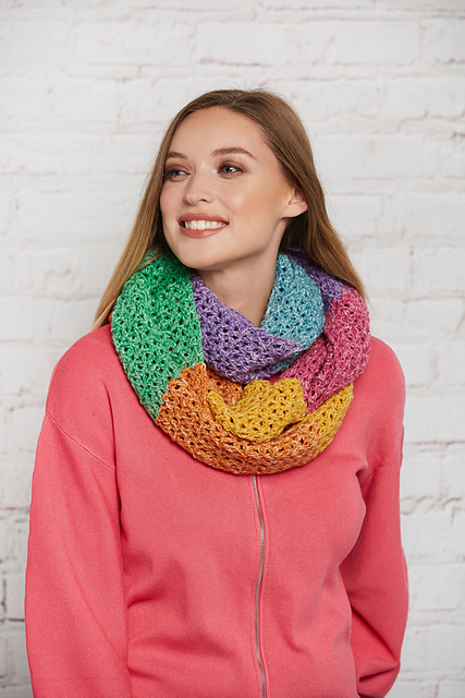 Ravelry: Winter Warmer Scarf pattern by Kate Rowell