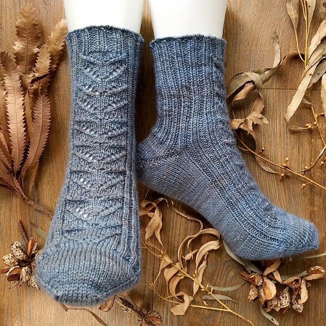 Ravelry: Felix Socks pattern by Shara Made
