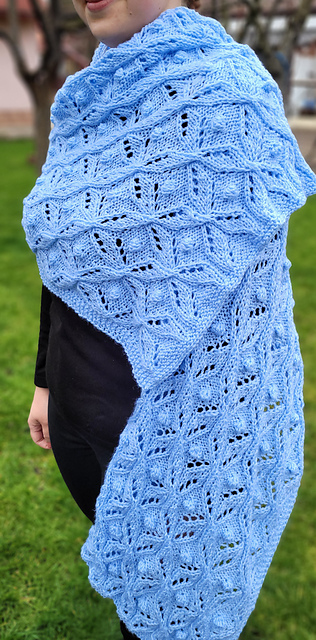 Ravelry: Blue Butterfly Bobble Shawl pattern by She Knits