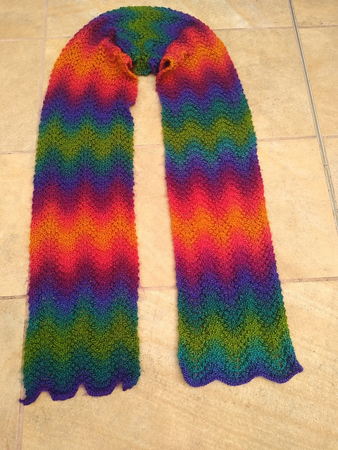Ravelry: Mojo Scarf pattern by Sheena Stone
