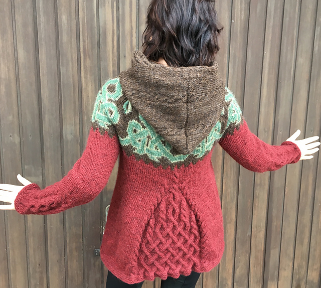 Ravelry: Shiona’s Lykkja pattern by Shiona Rizza