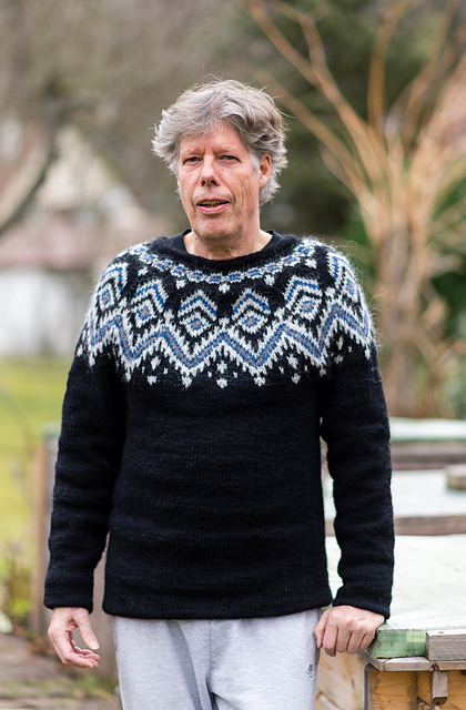 Ravelry: Designs by Shiona Rizza