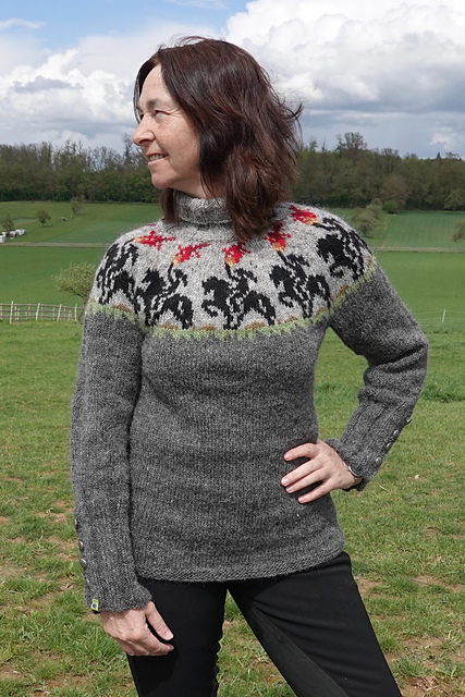 Ravelry: Designs by Shiona Rizza