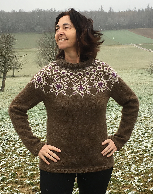 Ravelry: Designs by Shiona Rizza