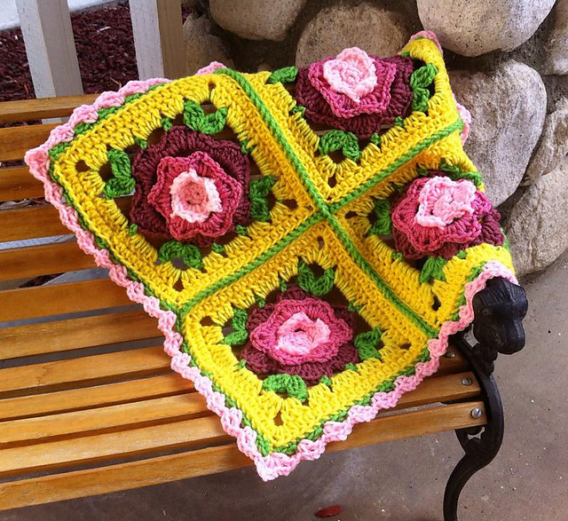 Ravelry: Borgata Flower Afghan Block pattern by Kimberlie Goodnough