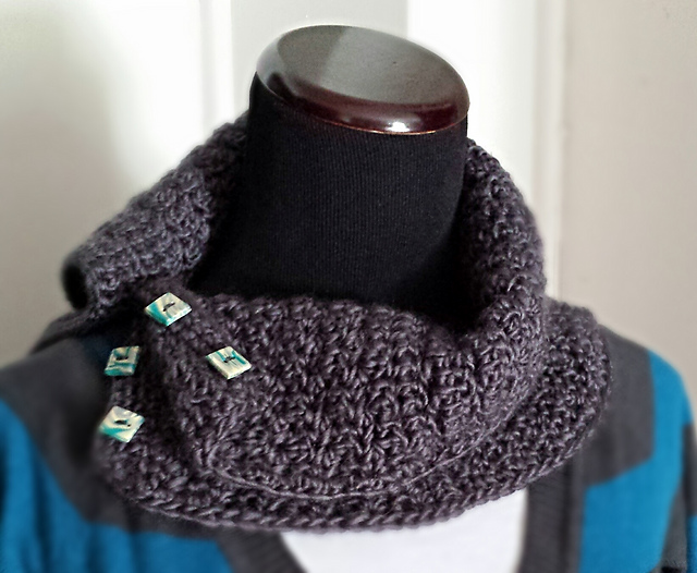 Ravelry: Button it your way cowl pattern by Krista Short