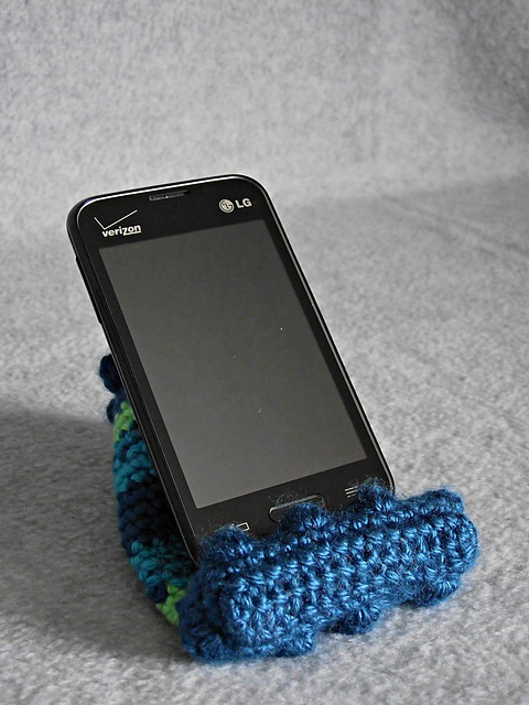 Ravelry: The Tech Lounger pattern by Krista Short