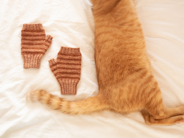 Ravelry: yokosima pattern by Yucca