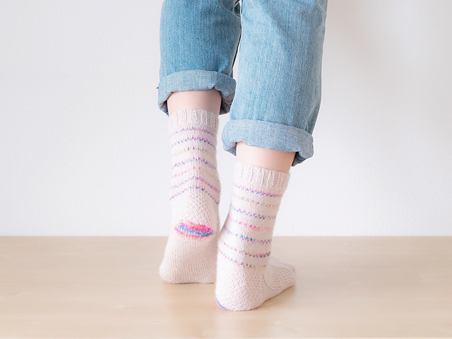 Ravelry: Hina pattern by Yucca