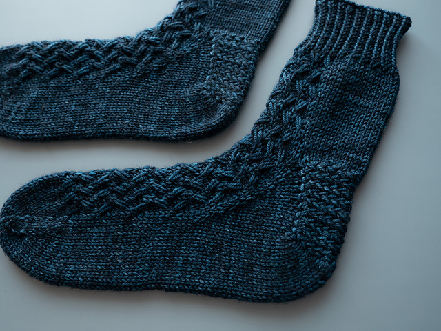 Ravelry: Ajiro socks pattern by Yucca