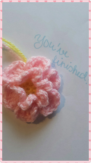 Ravelry: Two-layered flower tutorial pattern by Liisa Oks