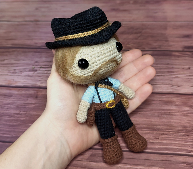 Ravelry: Arthur Morgan (Red Dead Redemption 2) Doll pattern by ...