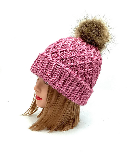 Ravelry: Modern Diamond Beanie pattern by Silvana Hagiu