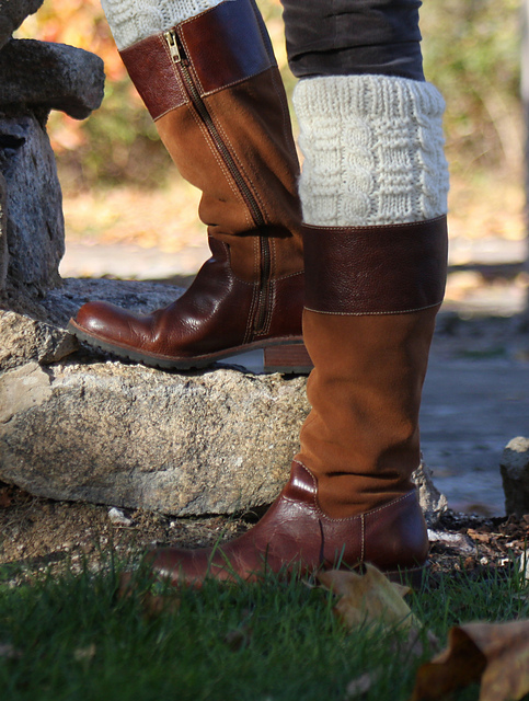 Ravelry: Chase the Cold boot topper pattern by Simone Kereit