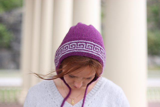 Ravelry: Relics Bonnet pattern by Simone Kereit