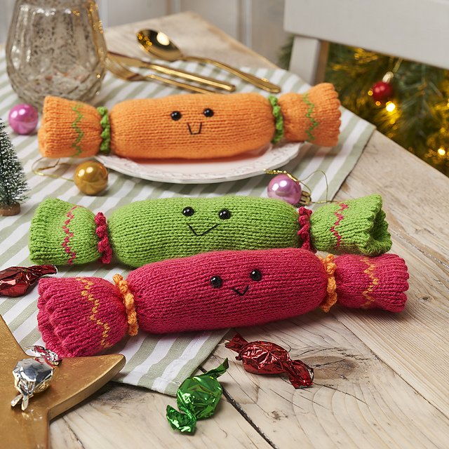 Ravelry: It’s A Cracker! pattern by Amanda Berry