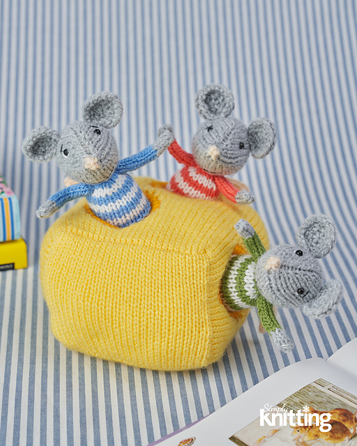 Ravelry: Meet Hickory, Dickory & Doc pattern by Amanda Berry
