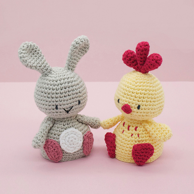Ravelry: Chick Egg Cosy pattern by Erinna Lee