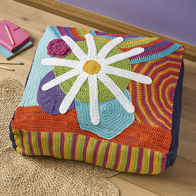 Ravelry: Lazy Daisy Floor Cushion pattern by The hook Geek Designs