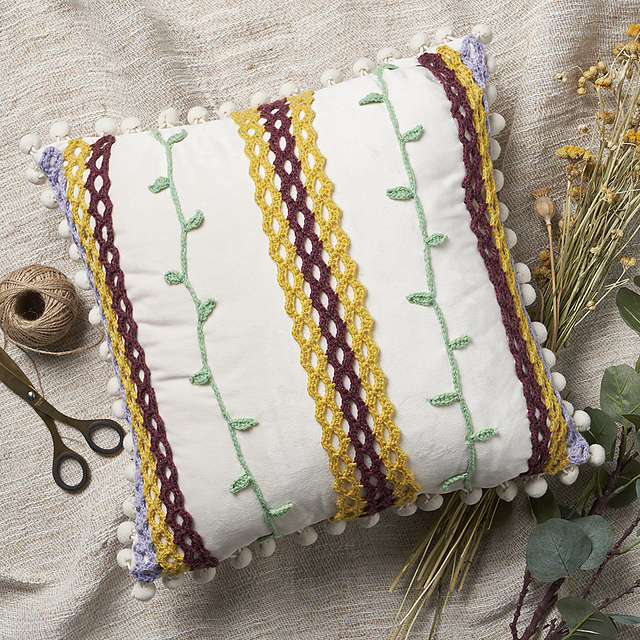 Ravelry: Fine Arts Cushion Embellishment pattern by Paula Green