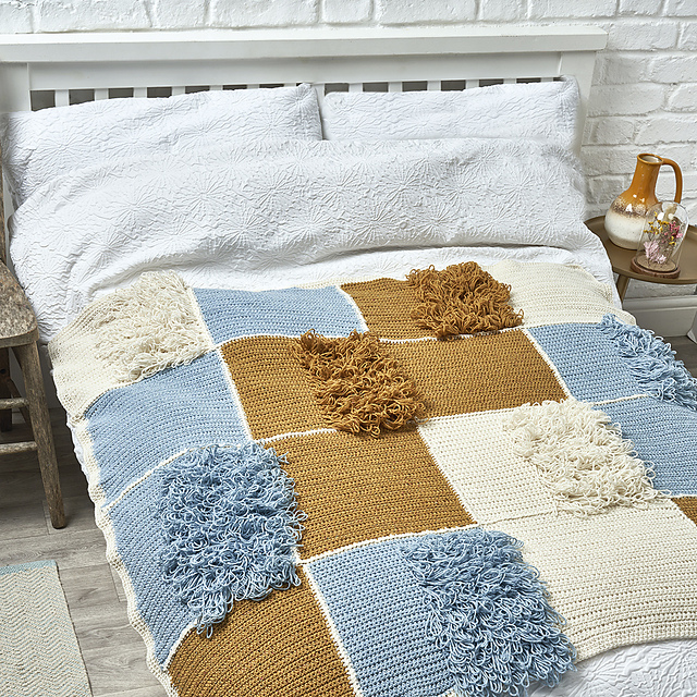 Ravelry: Loop Stitch Blanket pattern by Vickie Smith