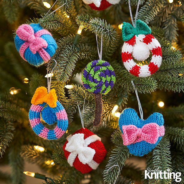 Ravelry: Stashbuster Decorations pattern by Sophie Jordan