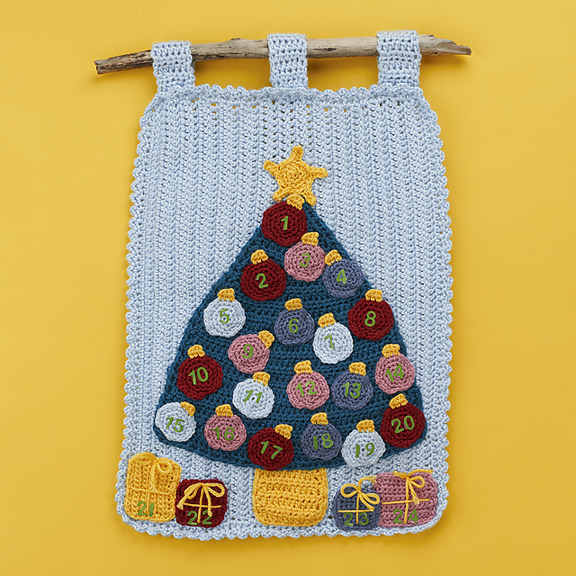 Ravelry: Advent Wall Hanging pattern by Jackie Laing
