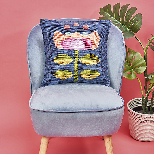 Ravelry: Spring Flower Cushion pattern by Lois Floyd