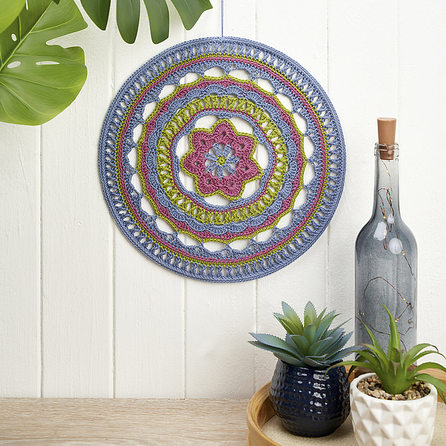 Ravelry: Summer Shades Mandala pattern by Lorraine Catterall