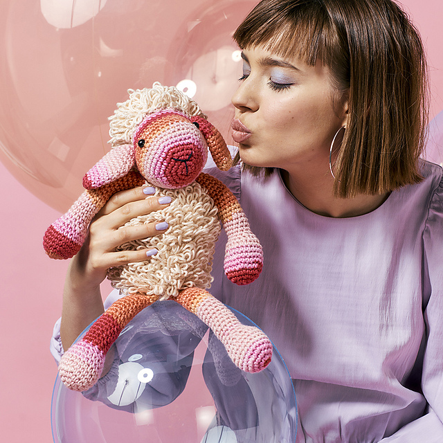 Ravelry: Loopy Sheep pattern by Natalie Beard