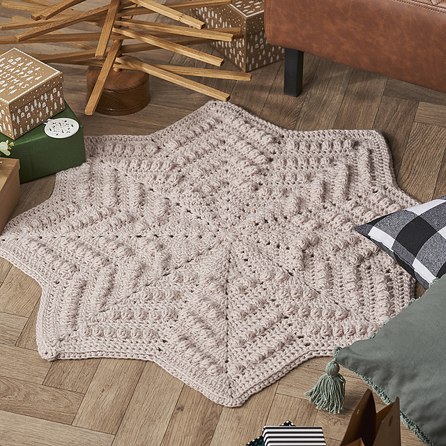 Ravelry: Modern Christmas Rug pattern by Marianne Rawlins