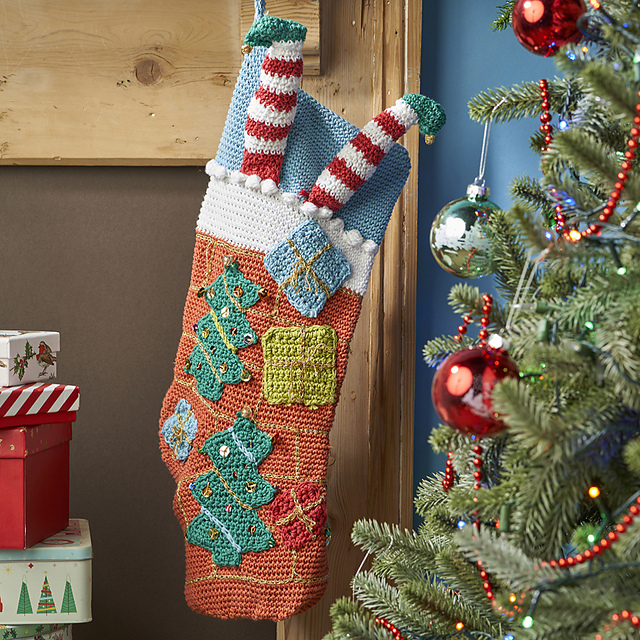 Ravelry: Vintage Christmas Stocking pattern by Marianne Rawlins