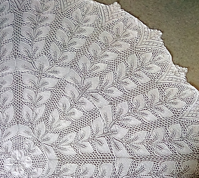 Ravelry: Blattranke pattern by Herbert Niebling